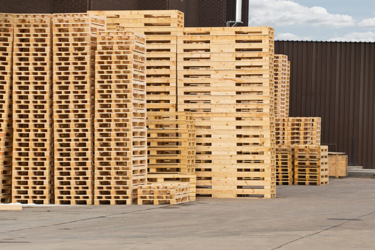 Wood Pallets: A Smart, Sustainable Choice for Your Business - Premier ...